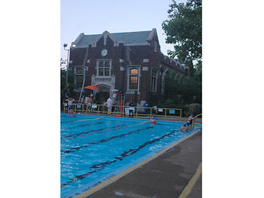 Best Swimming Pools for Kids in New York City