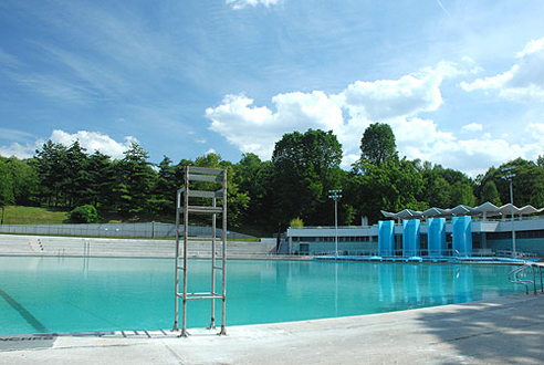 Lasker Pool | Sports and fitness in New York Kids