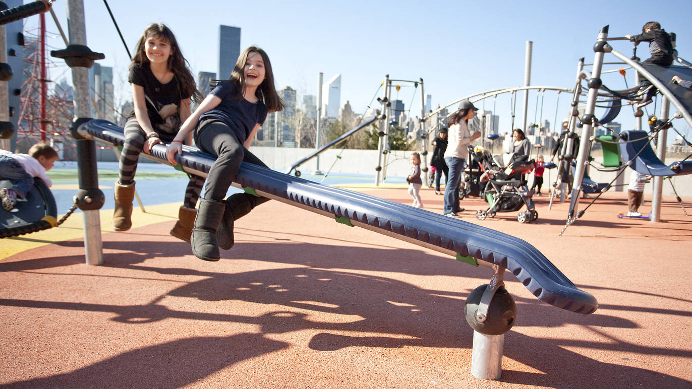 Gantry Plaza State Park Playground | Things to do in New York Kids