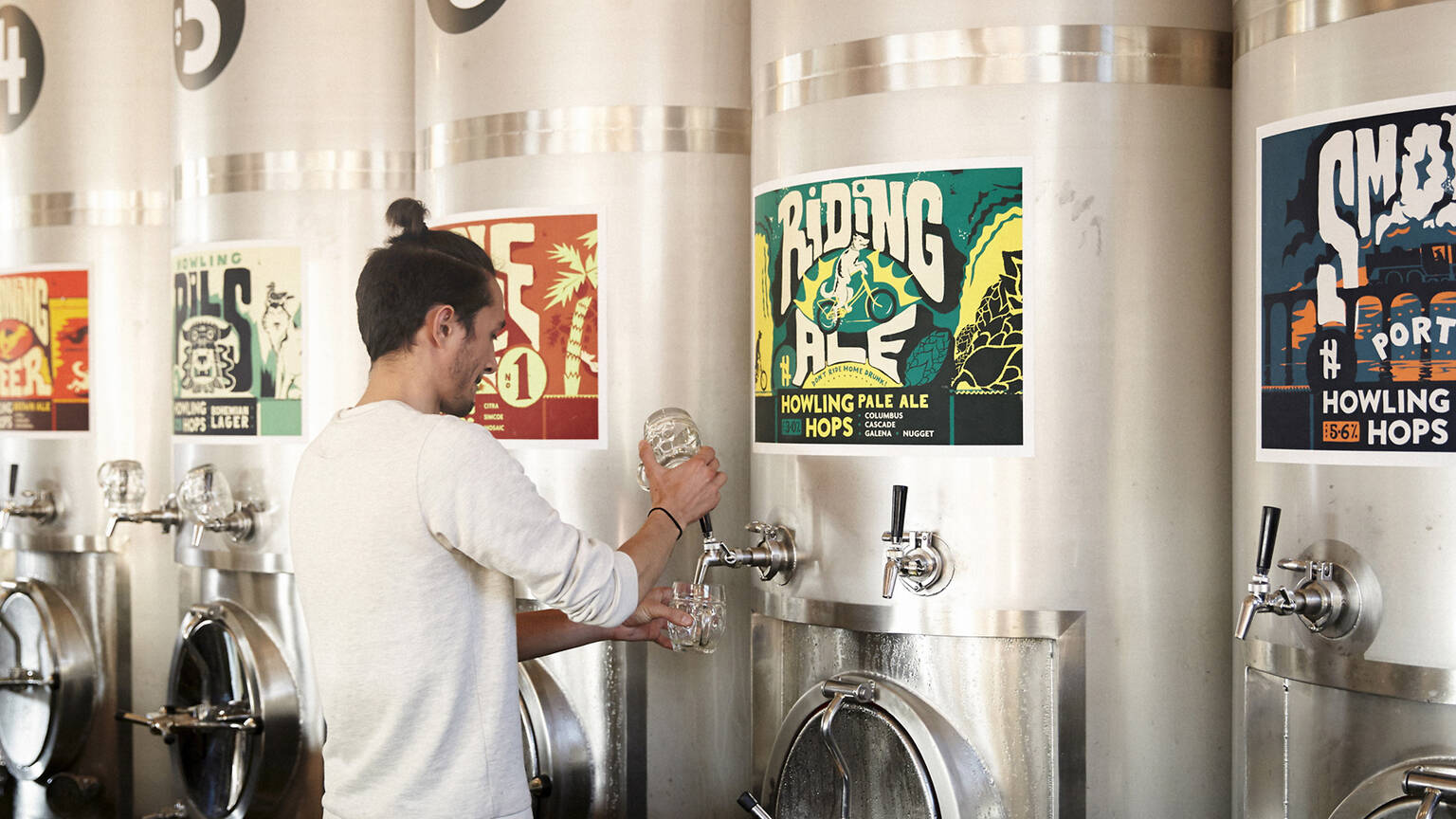 Howling Hops | Bars and pubs in Hackney Wick, London