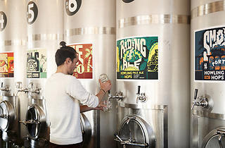 Howling Hops | Bars and pubs in Hackney Wick, London