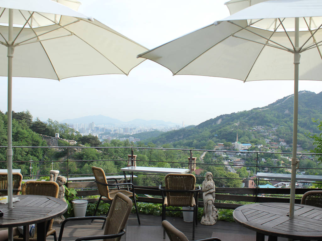 The best rooftop cafes in Seoul