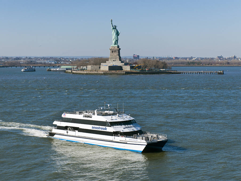 9 Best Boat Rides in NYC for Kids and Families