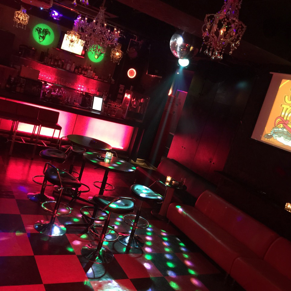 DJ Bar Neo Masquerade | Nightlife in Shinjuku-Nichome, Tokyo