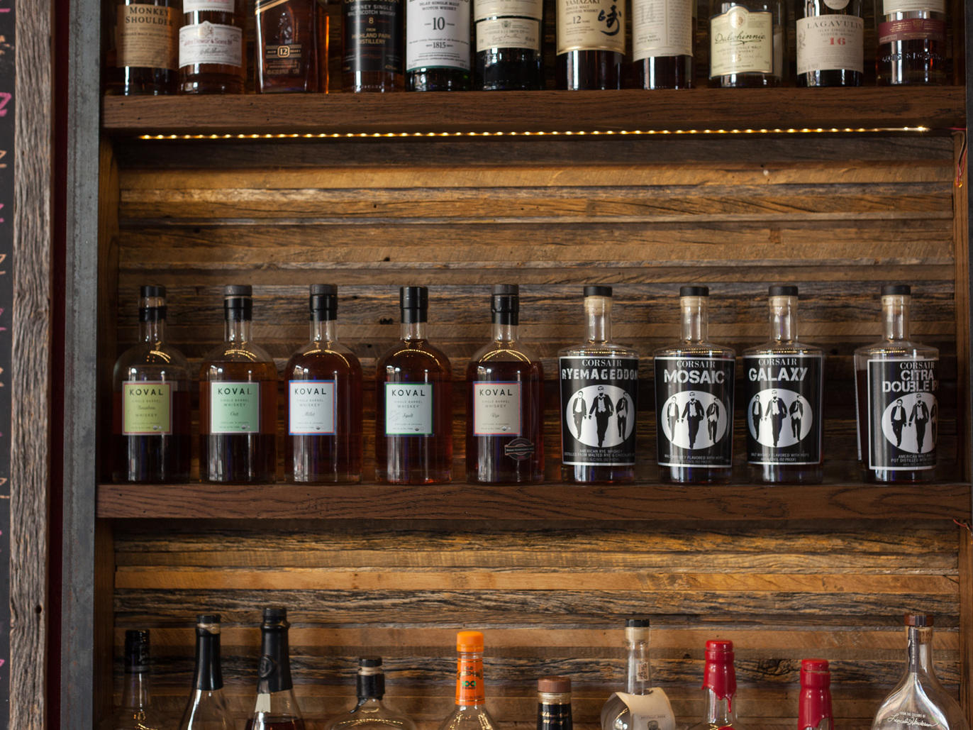 13 Best Arcade Bars in Chicago to Drink Beer and Play Games