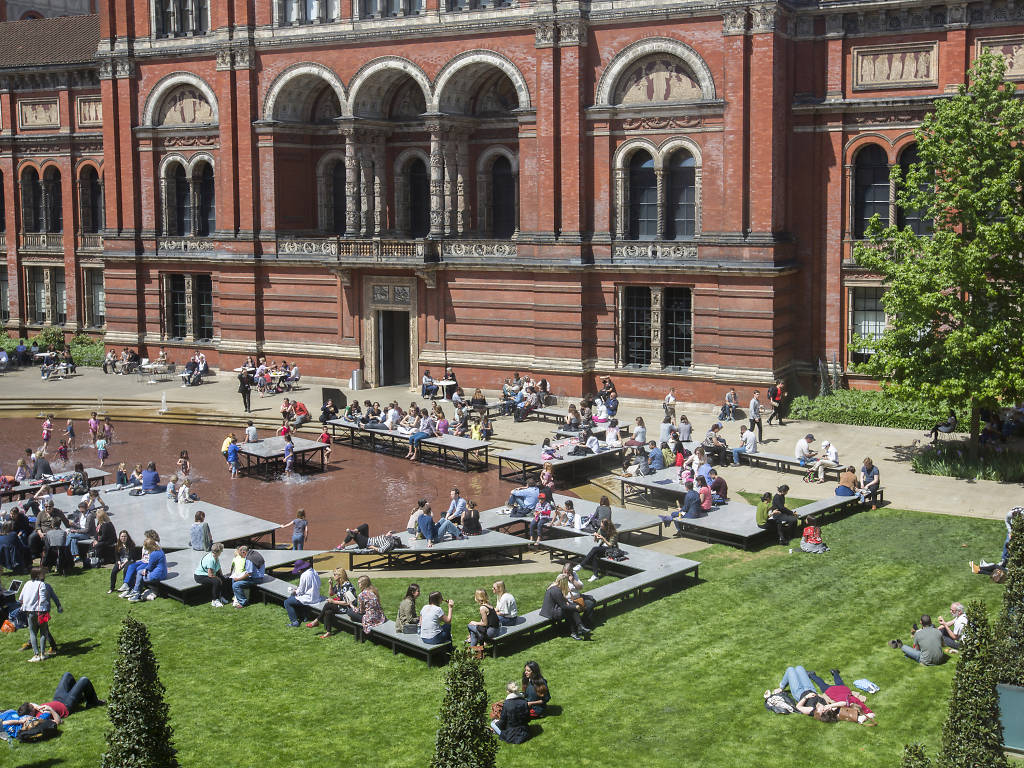 17 Most Romantic Places in London | Spots That Are Romantic All Year