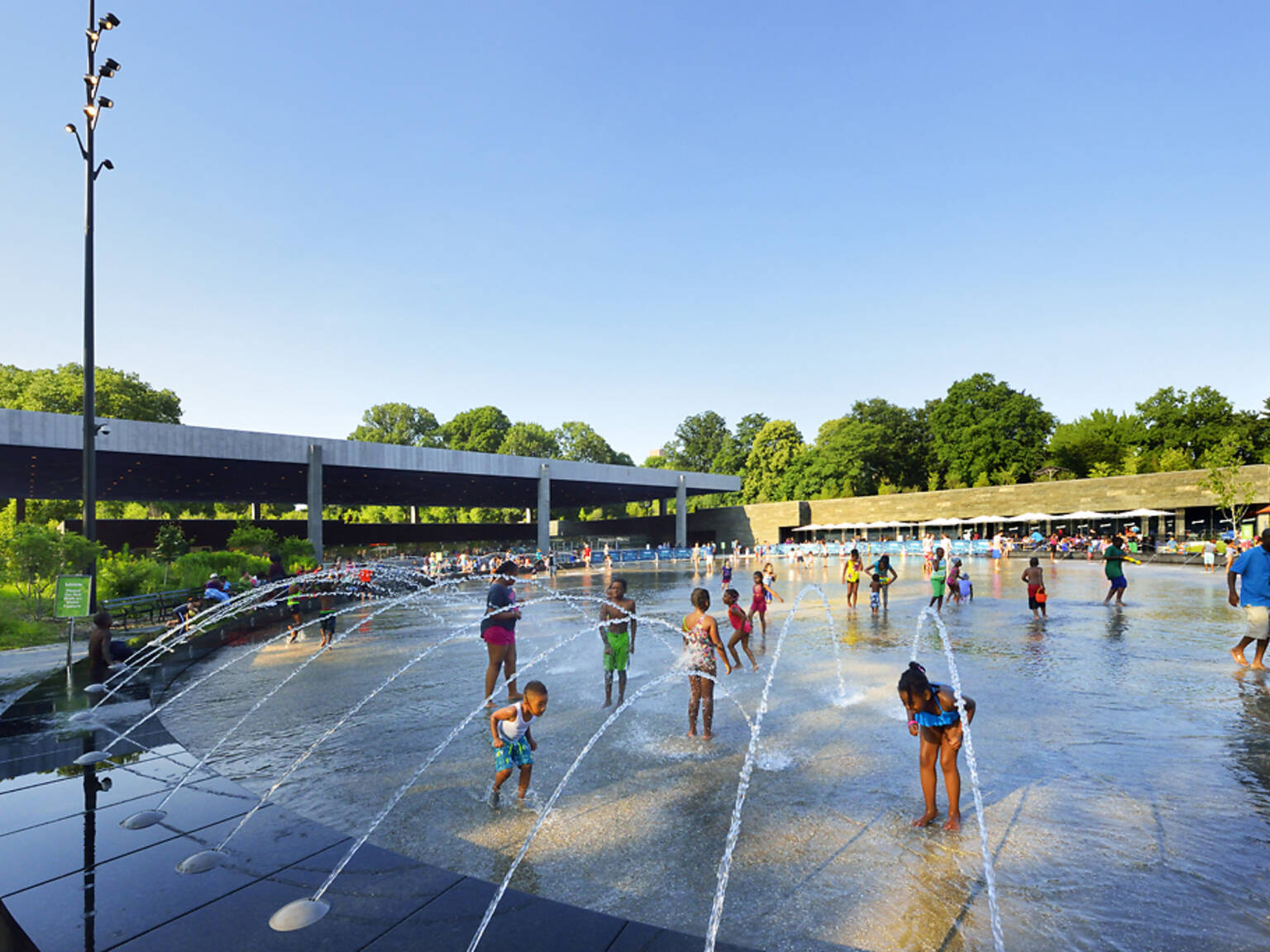 23 Best Water Playgrounds in NYC for Summer Fun, From Splash Pads To ...