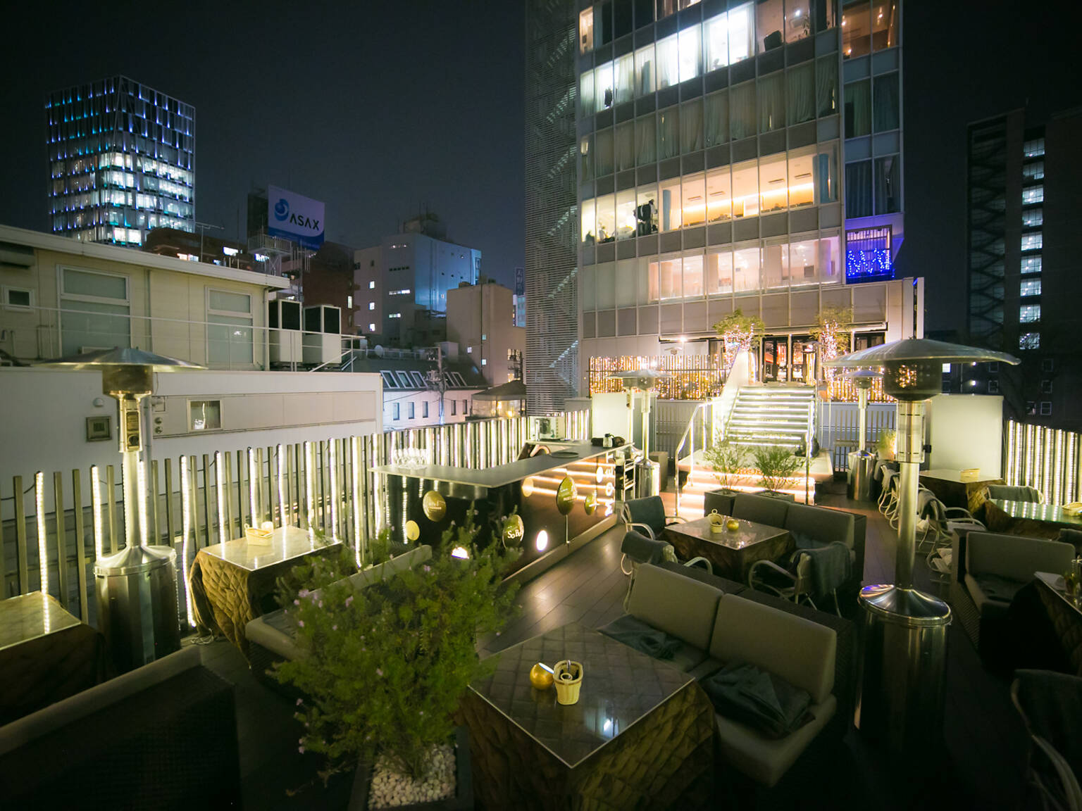 Best rooftop bars and restaurants in Tokyo