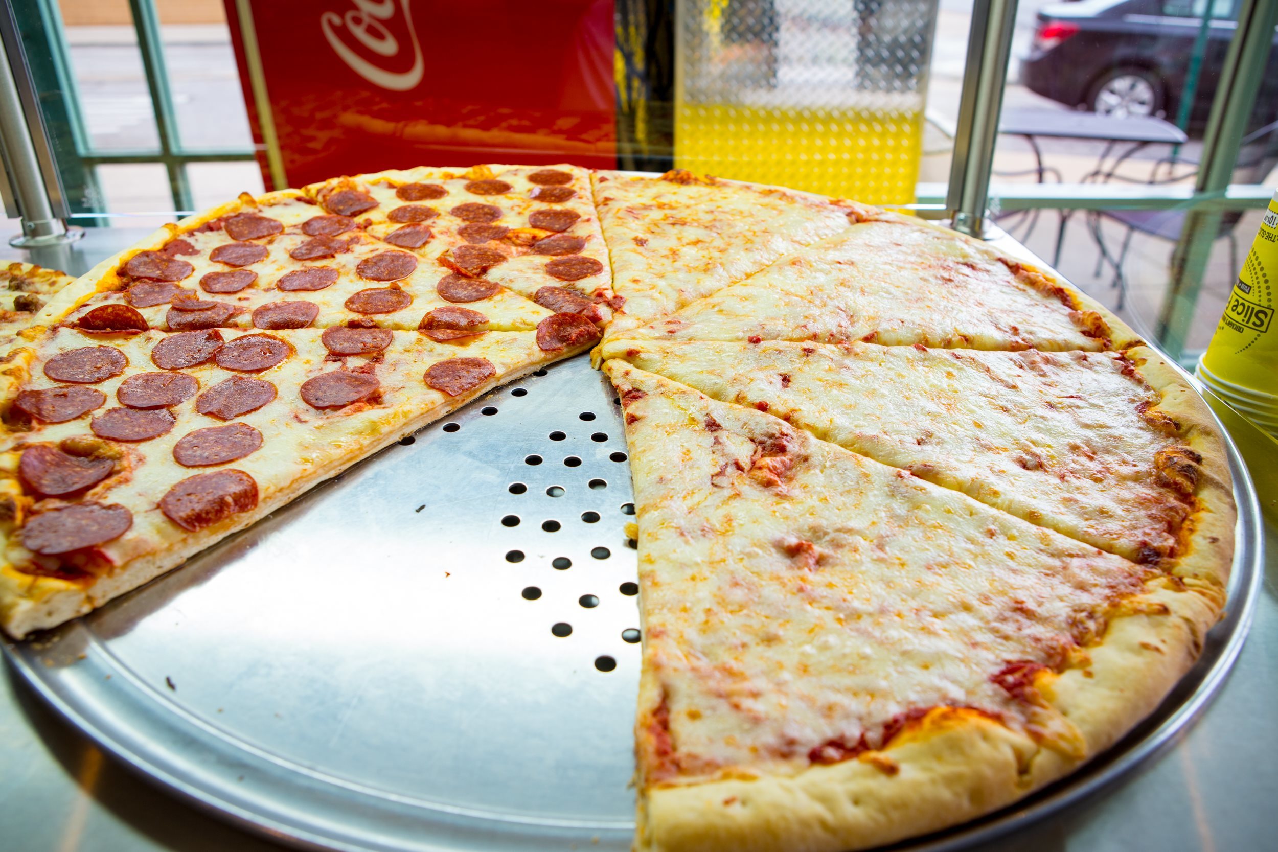 Slice Factory | Restaurants in Lincoln Park, Chicago