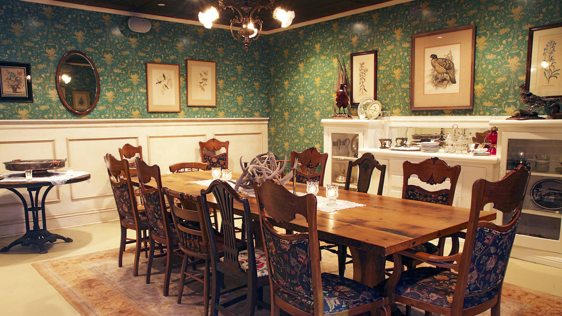 Hatchet Hall | Restaurants in Culver City, Los Angeles