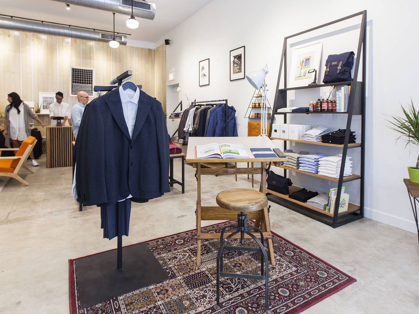 Men's stores in Chicago for shirts, shoes and more