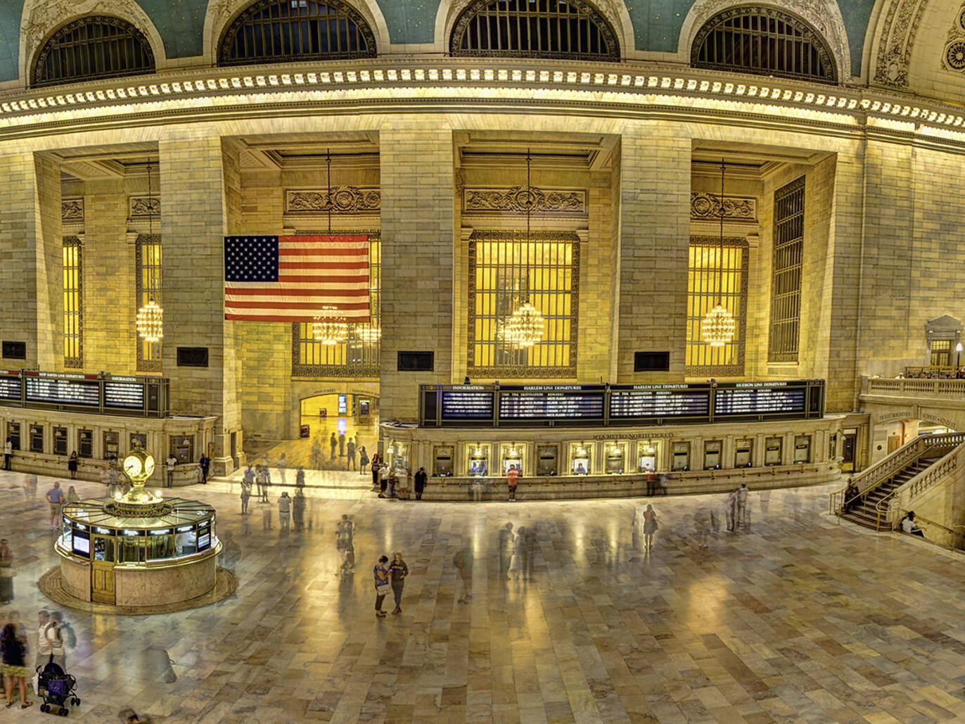Michael Tischler's photography exhibit shows stunning views of NYC