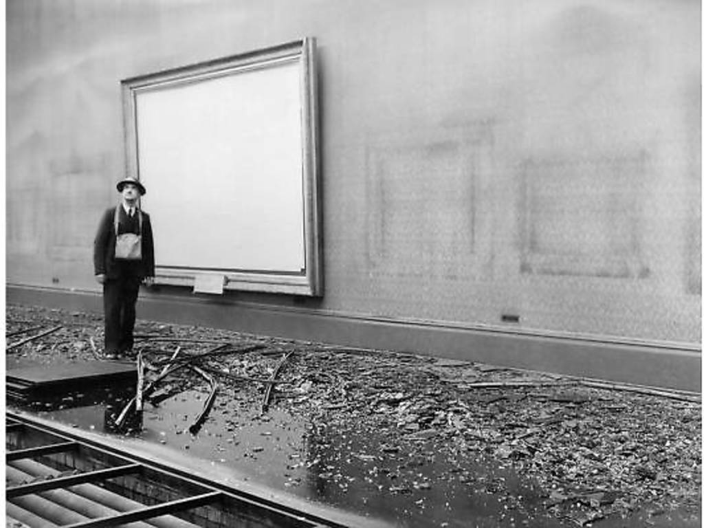 Photos of London during the Blitz | Second World War pictures
