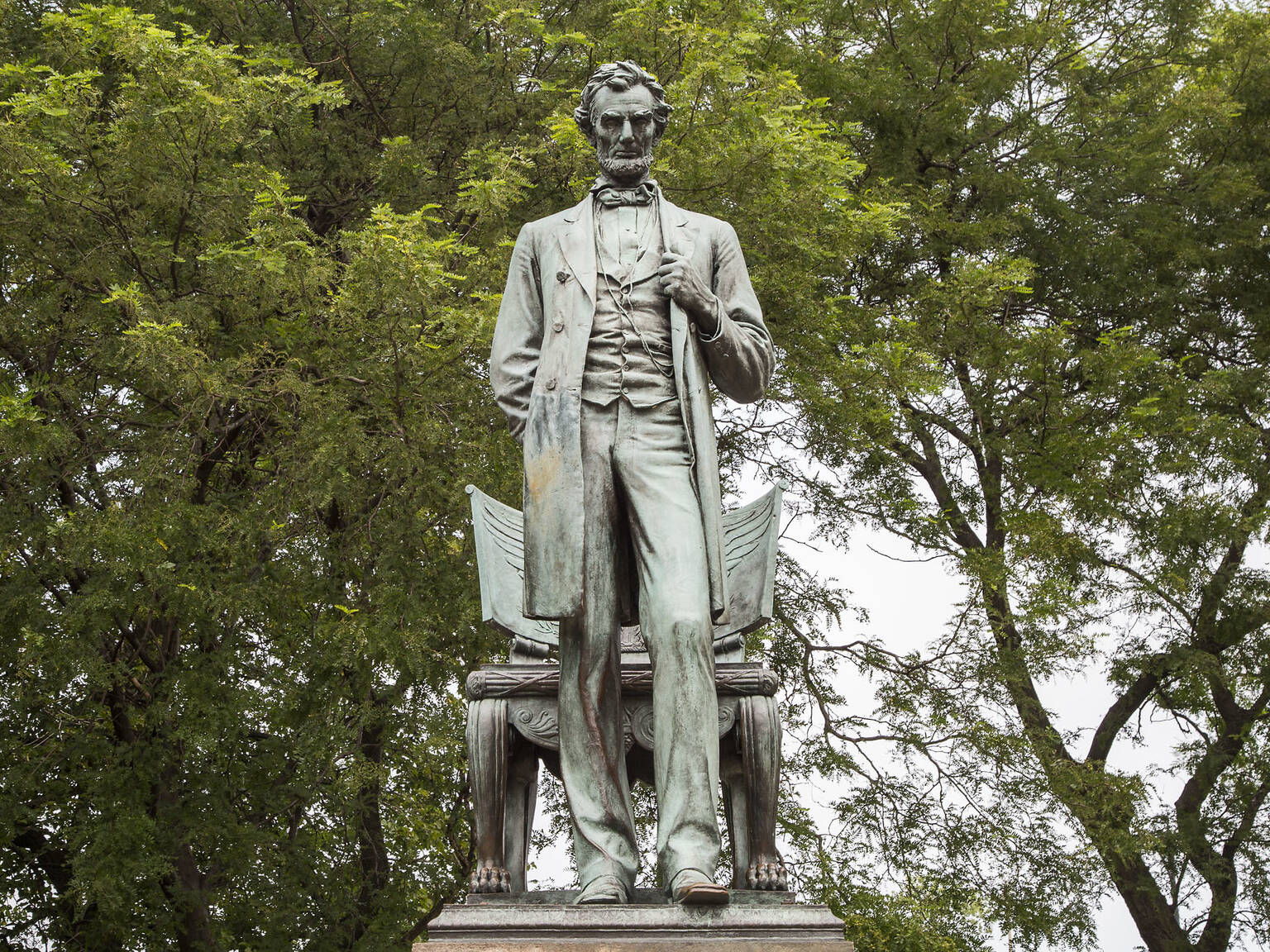 Statue Stories Chicago