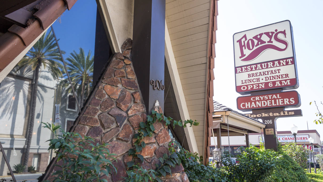 Foxy's Restaurant | Restaurants in Glendale, Los Angeles