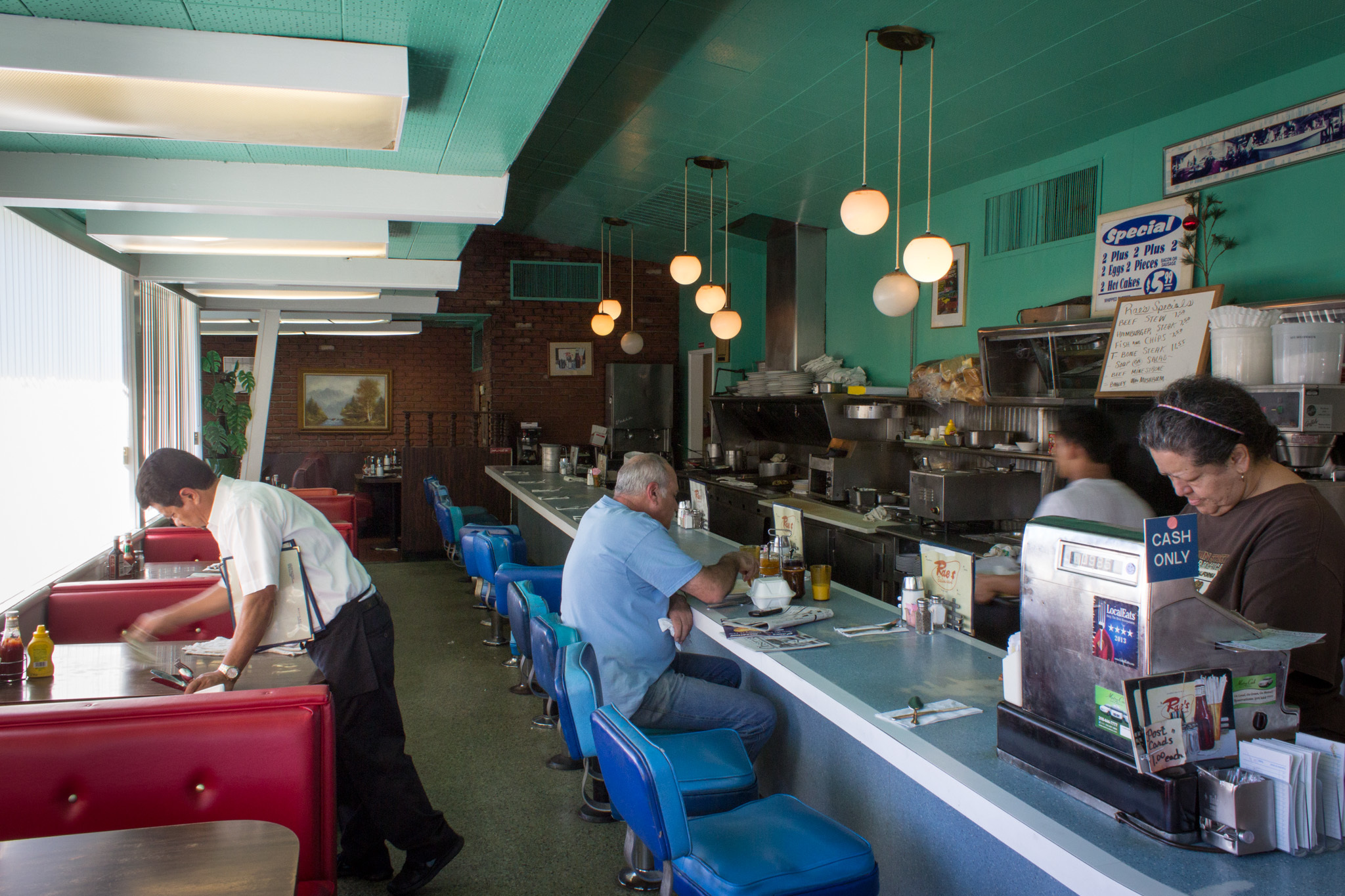 Rae's Restaurant | Restaurants in Santa Monica, Los Angeles
