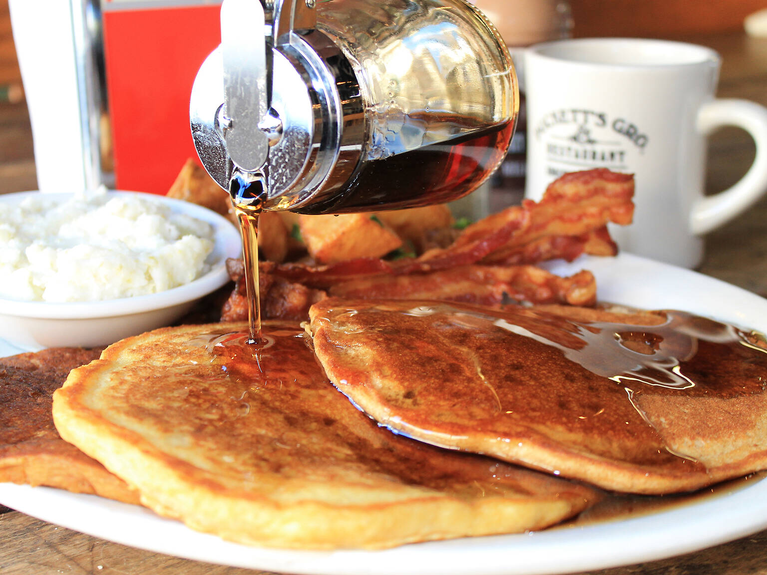 Best Breakfast Restaurants In America For Pancakes Eggs And More
