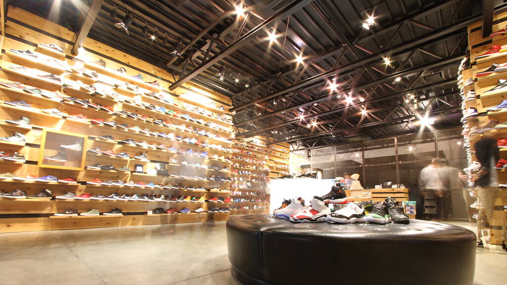 Kicks Lab | Shopping in Harajuku, Tokyo