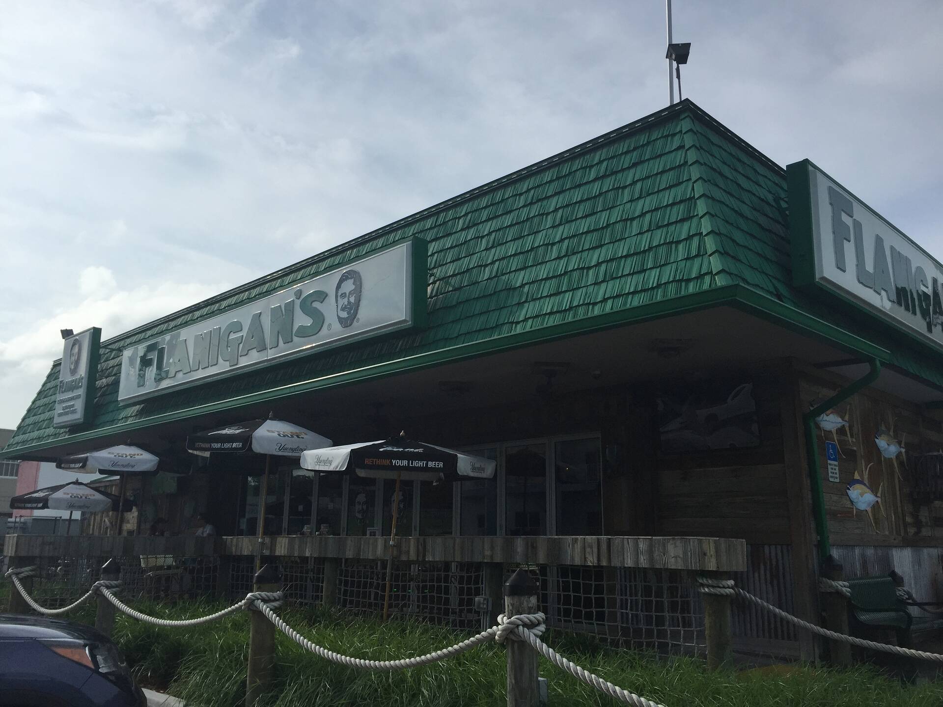 16 Best Sports Bars in Miami to Party and Cheer on Your Team
