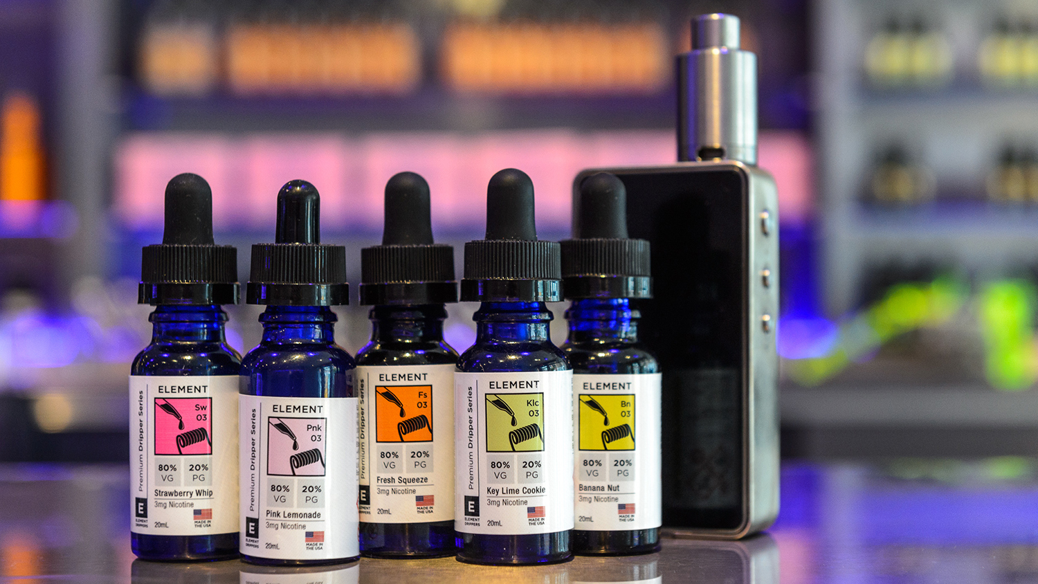 Photos of the brand new NYC Vaping hotspot VapeYa