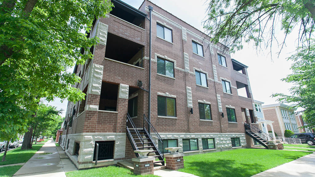 Chicago apartments: rentals, real estate listings and home design