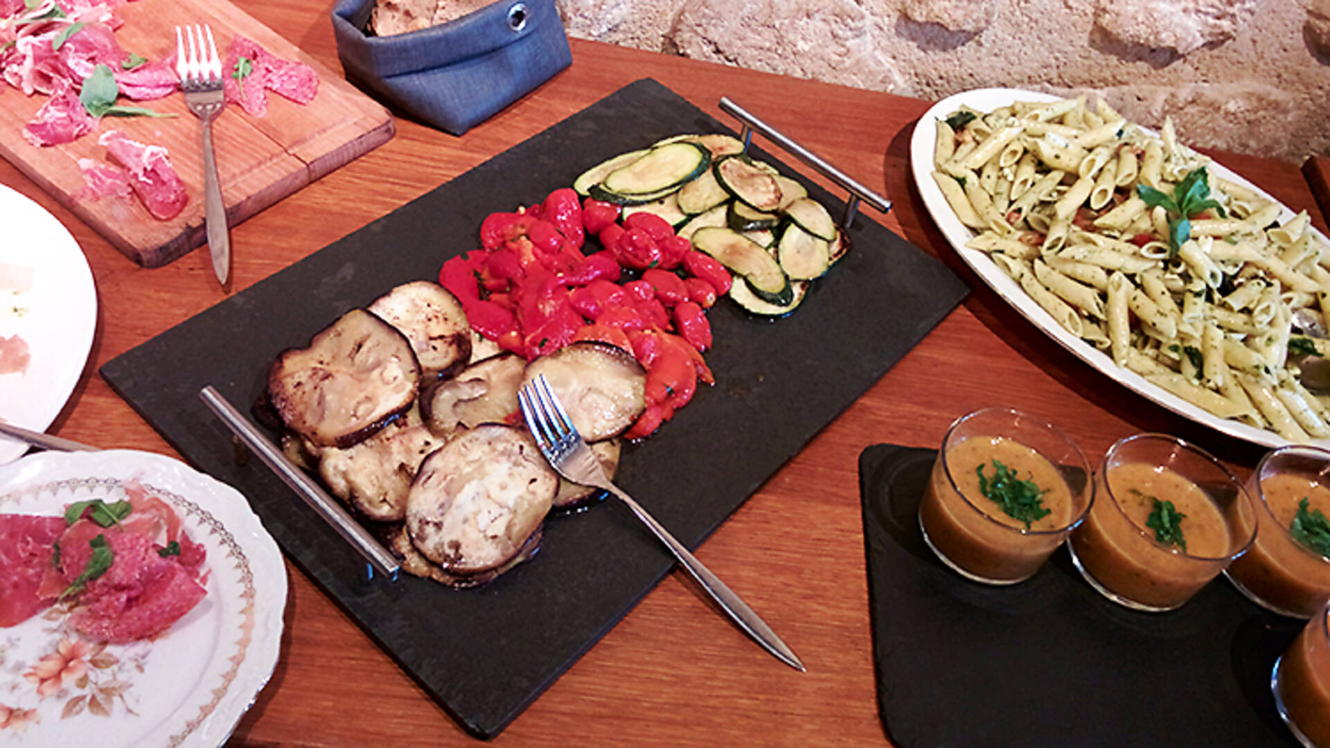 Viola | Restaurants à Epinettes, Paris