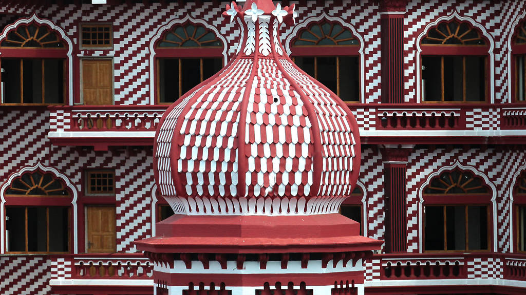Red Mosque | Attractions in Colombo 11, Sri Lanka