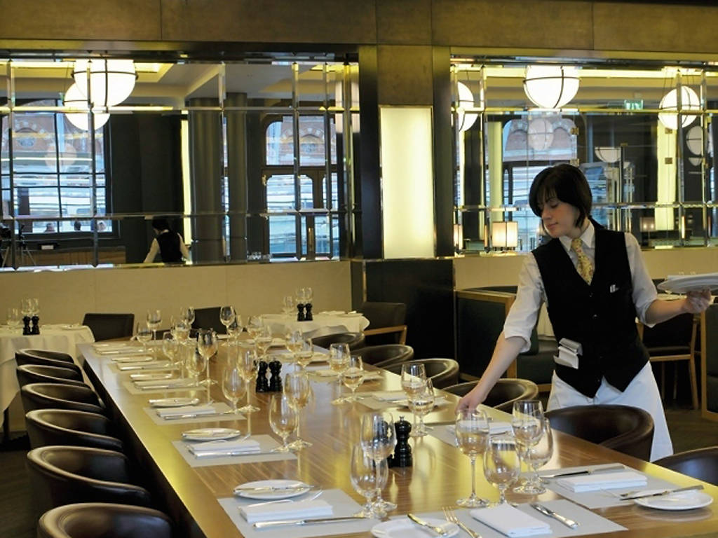 12 Best Champagne Bars In London | Where To Drink Champagne
