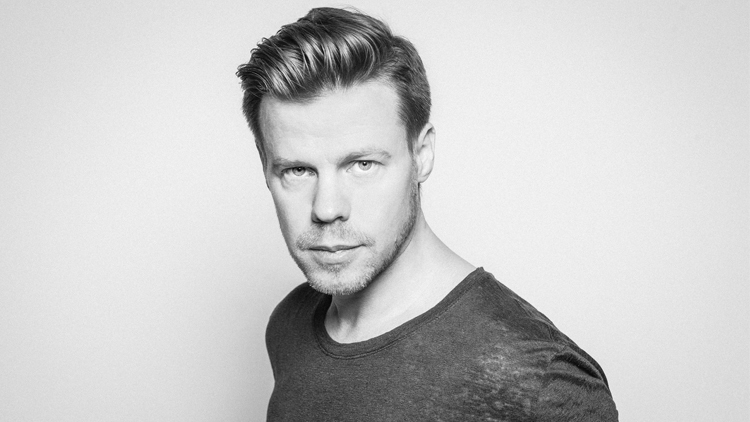 Interview: Ferry Corsten