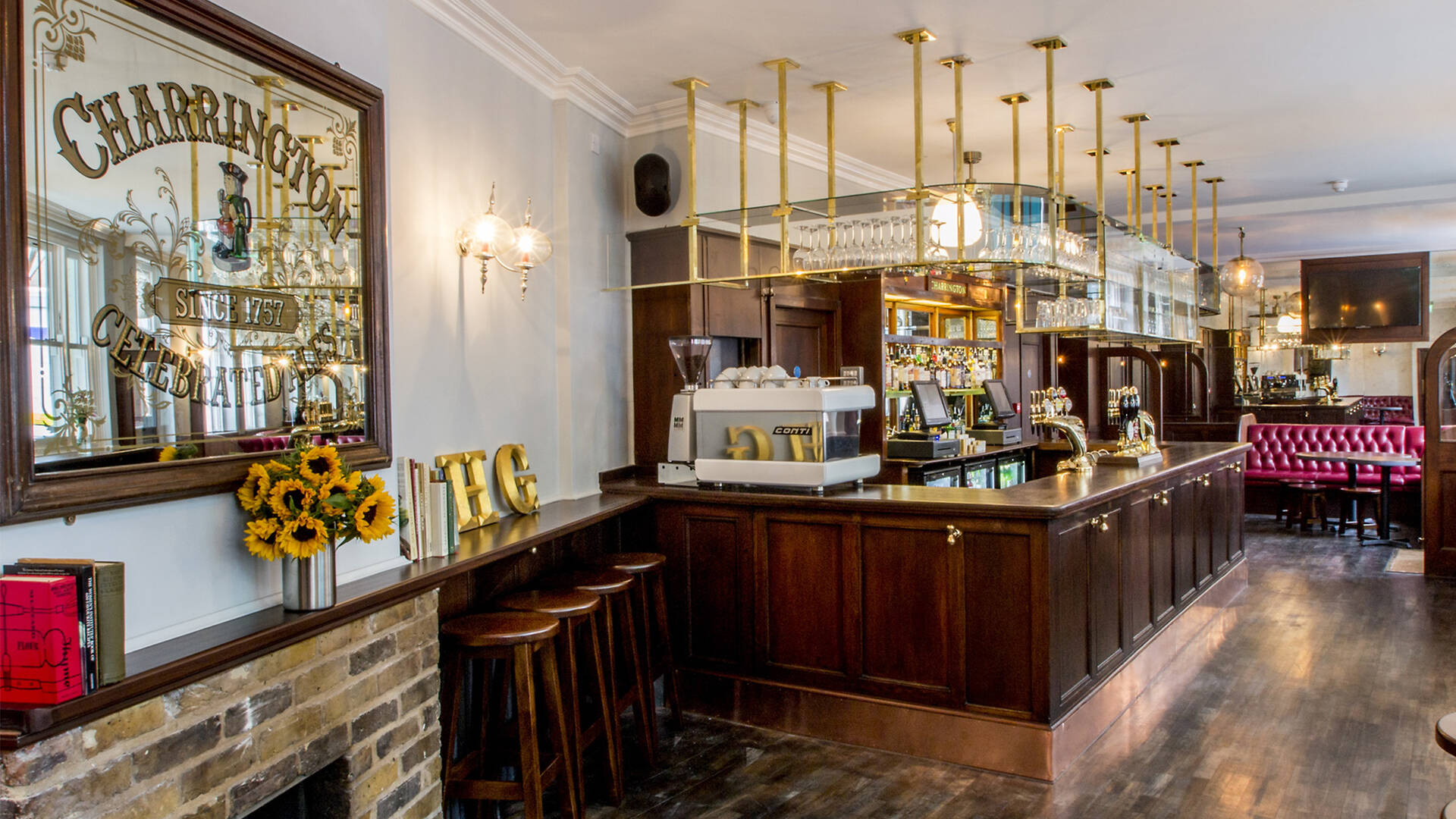 The Hour Glass | Bars and pubs in South Kensington, London
