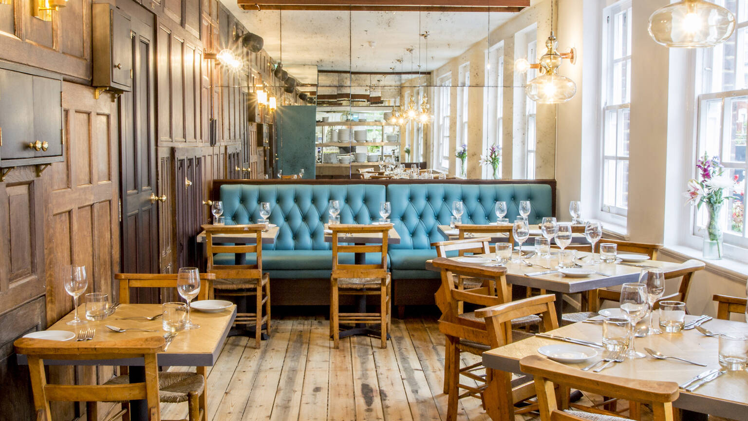 The Hour Glass | Bars and pubs in South Kensington, London