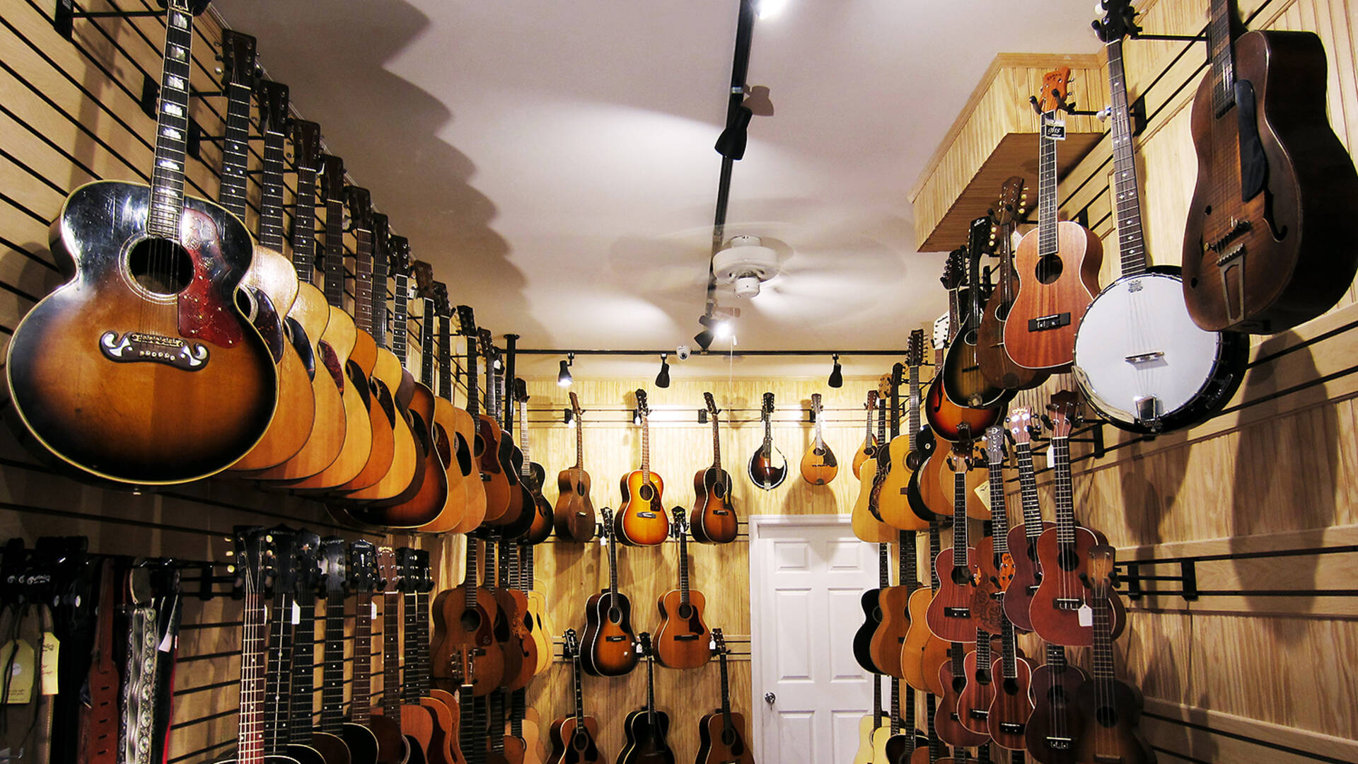 Best music stores in NYC for instruments and DJ equipment