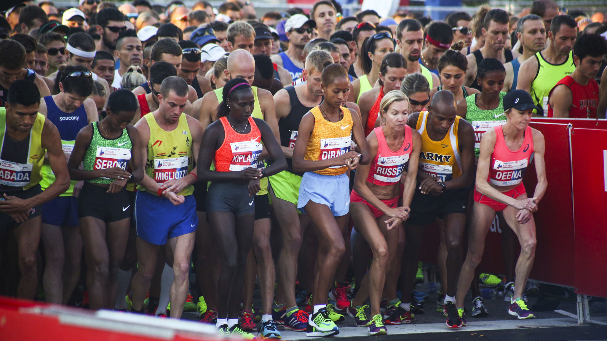 Everything You Need to Know About the 2018 Chicago Marathon