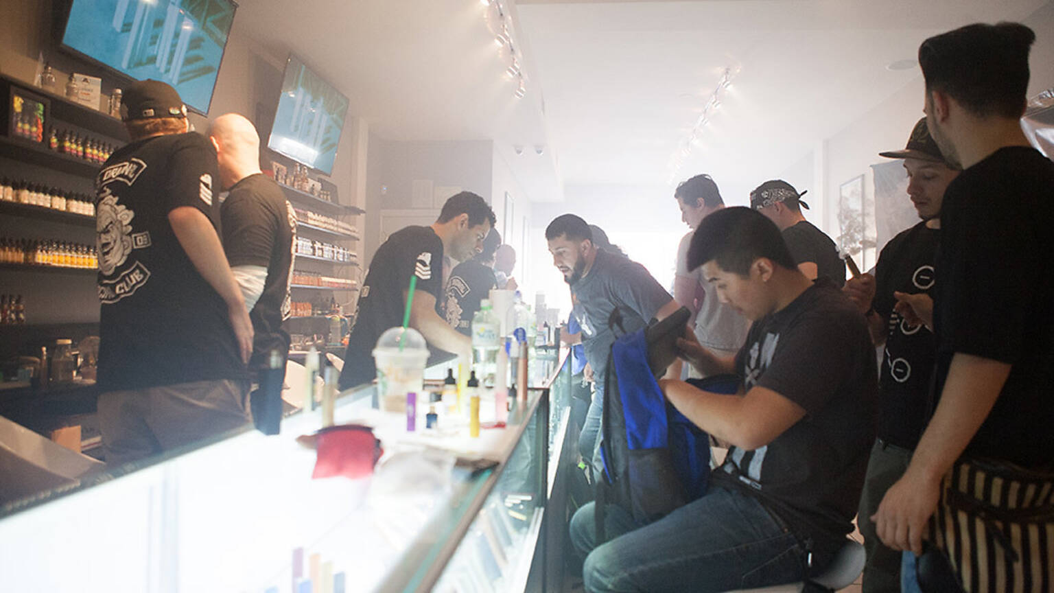 Best vape shops in NYC for smoking, relaxing and buying new gear