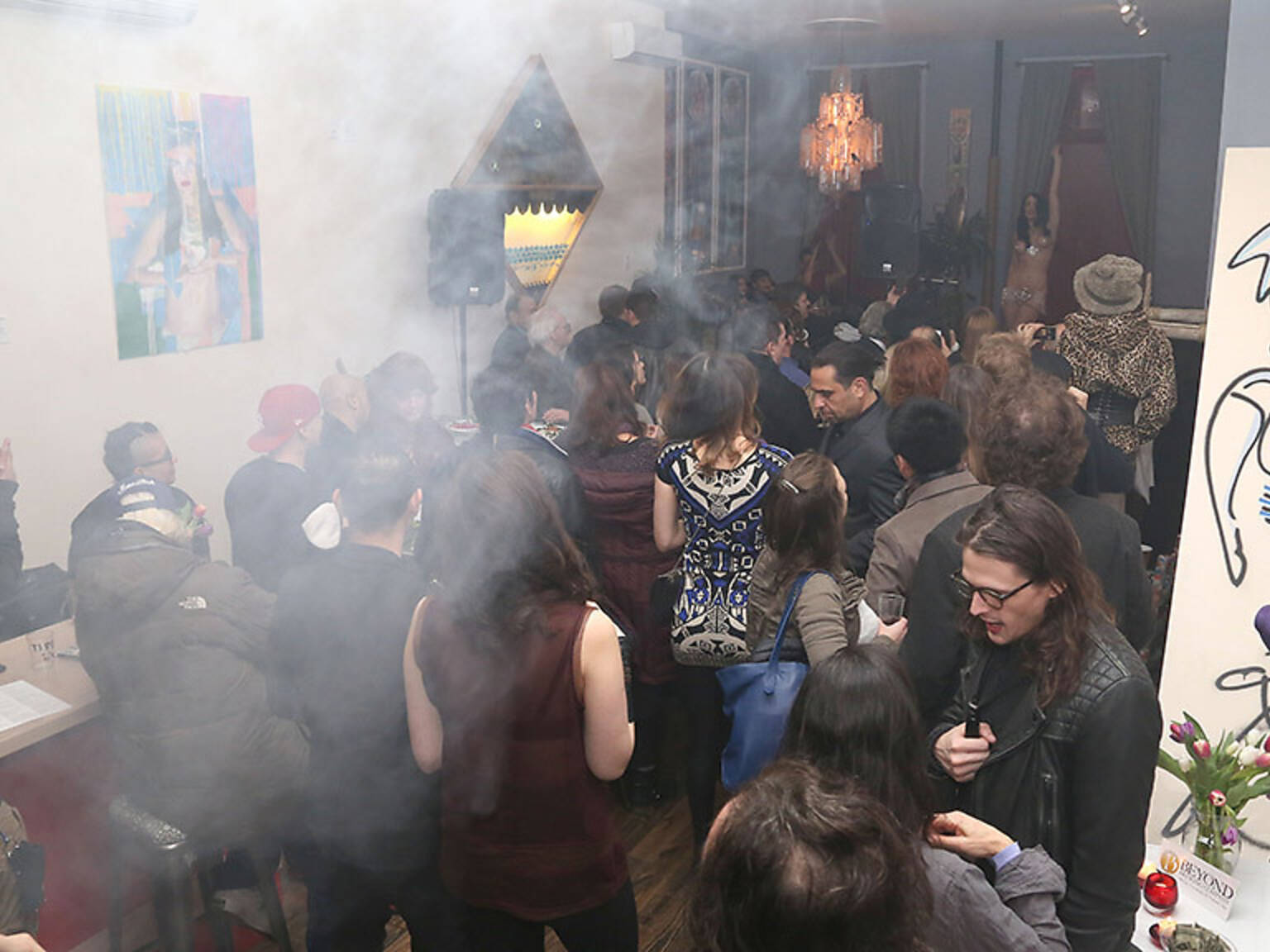 Best vape shops in NYC for smoking, relaxing and buying new gear