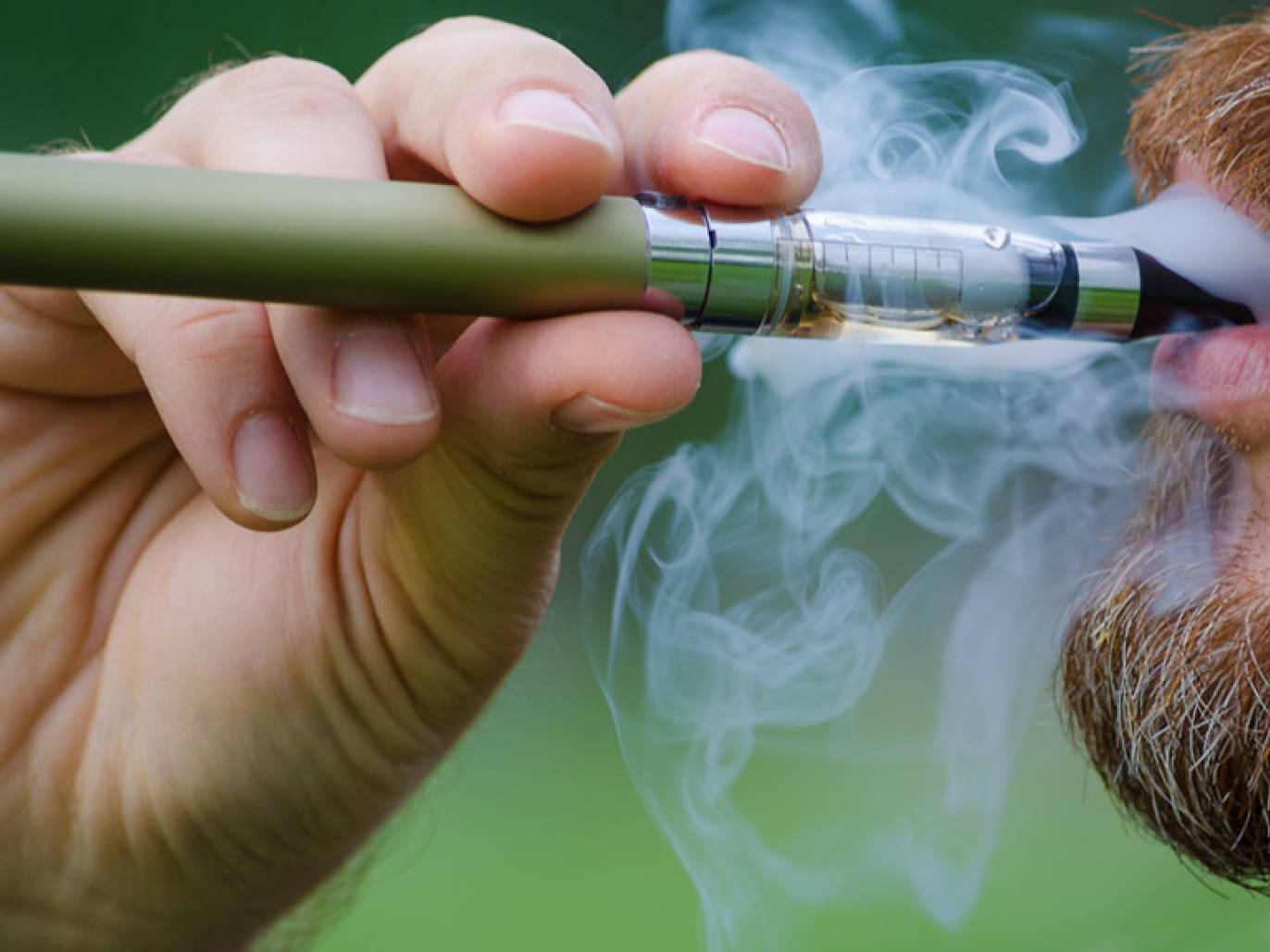Best vape shops in NYC for smoking, relaxing and buying new gear