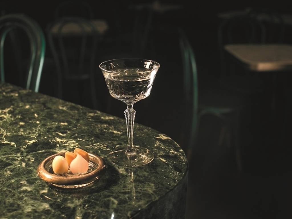 8 Quiet Bars In Singapore For A Chill Evening