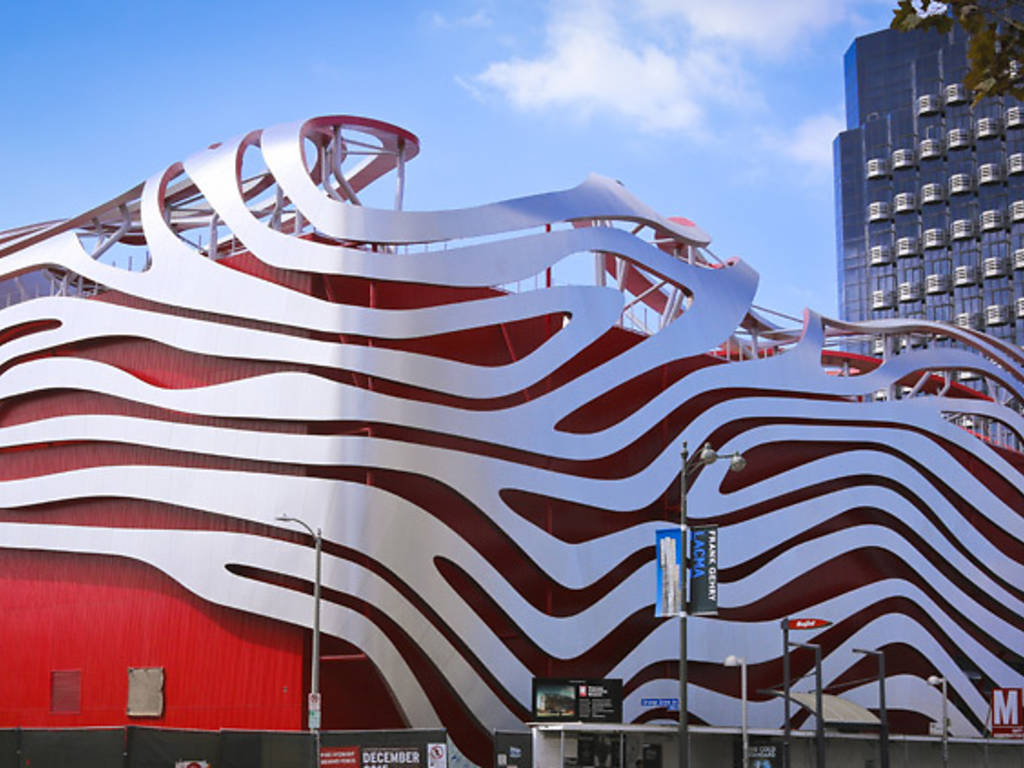 A guide to Miracle Mile shops, museums, restaurants and more