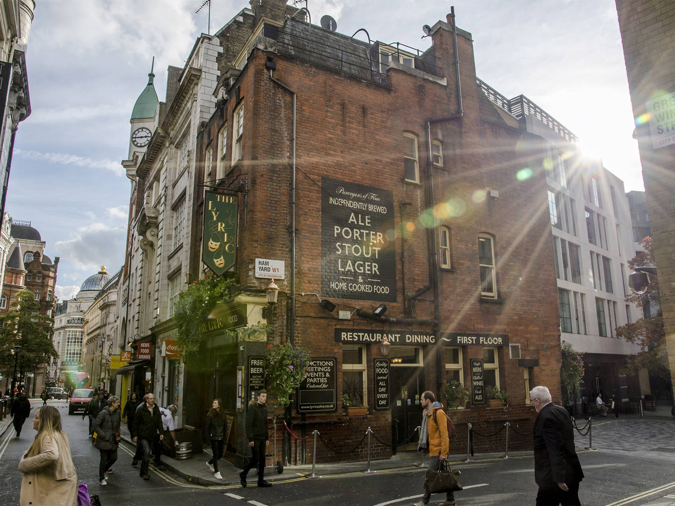 54 Best Craft Beer Bars & Pubs In London | London’s Top Hop-Havens