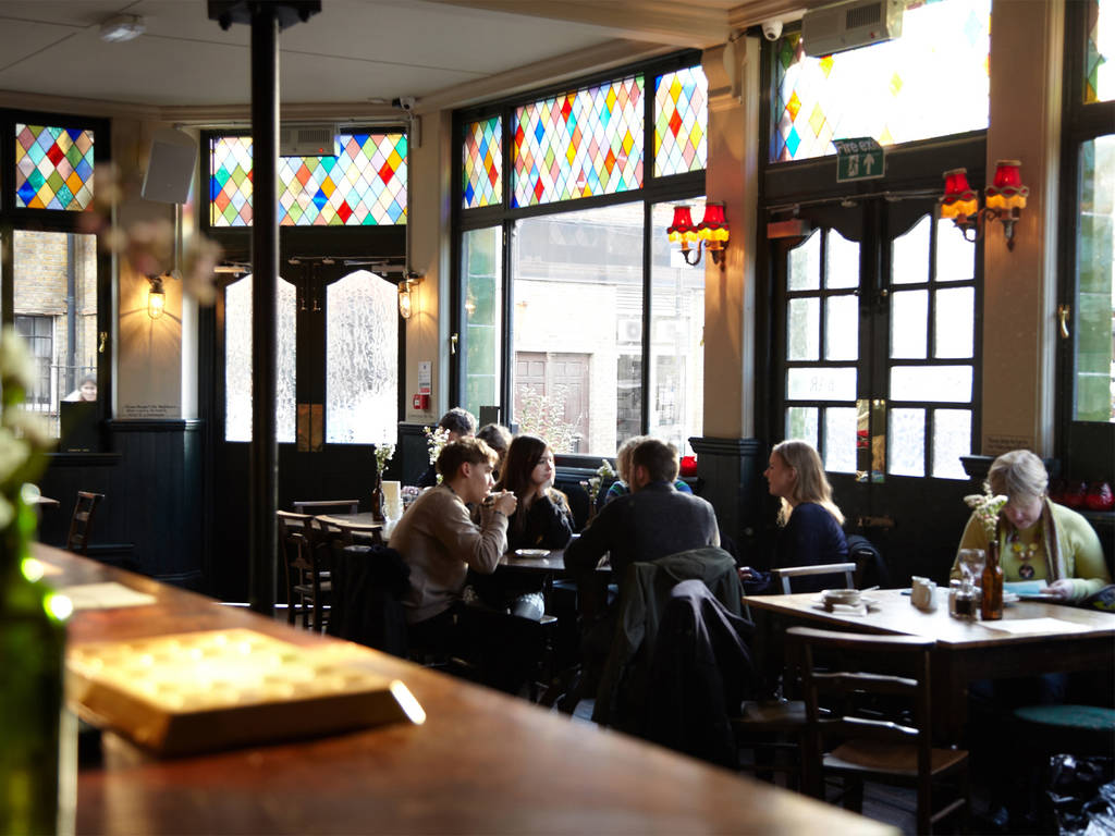 54 Best Craft Beer Bars & Pubs In London | London’s Top Hop-Havens