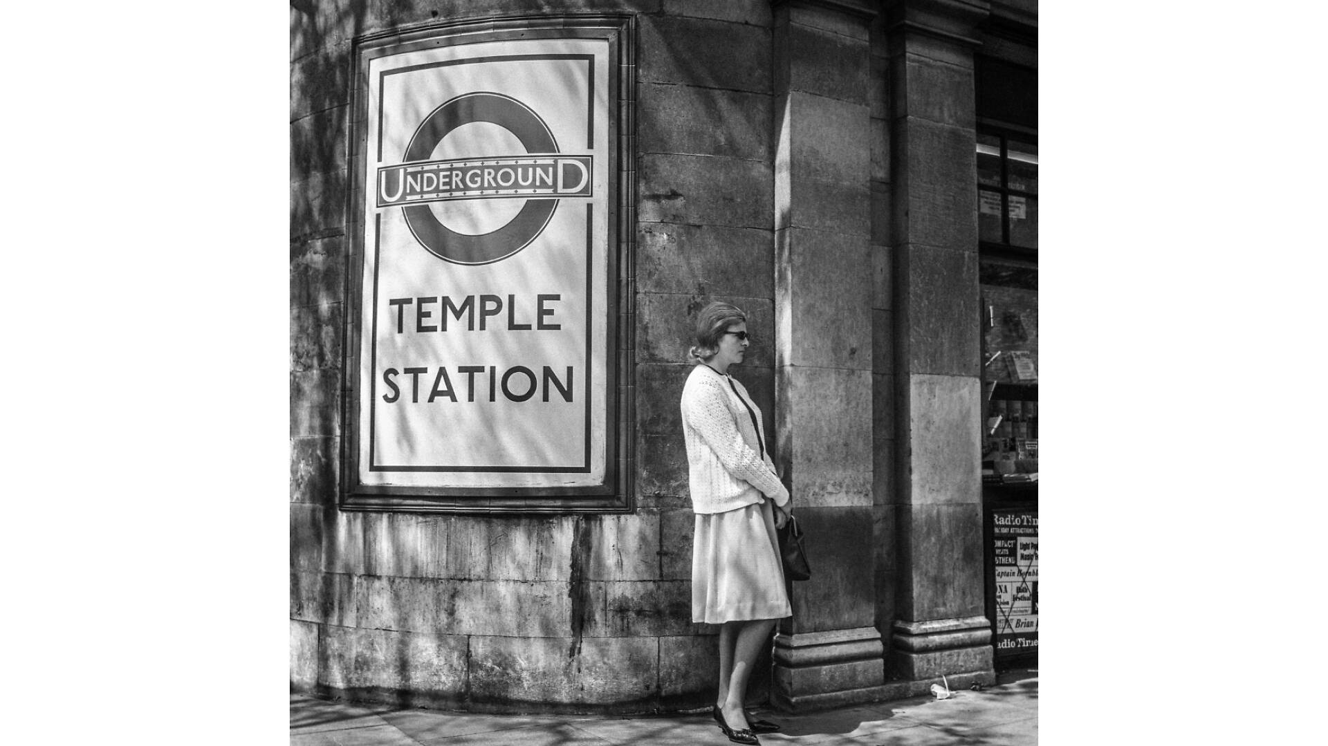 Photos of London by Jane Bown