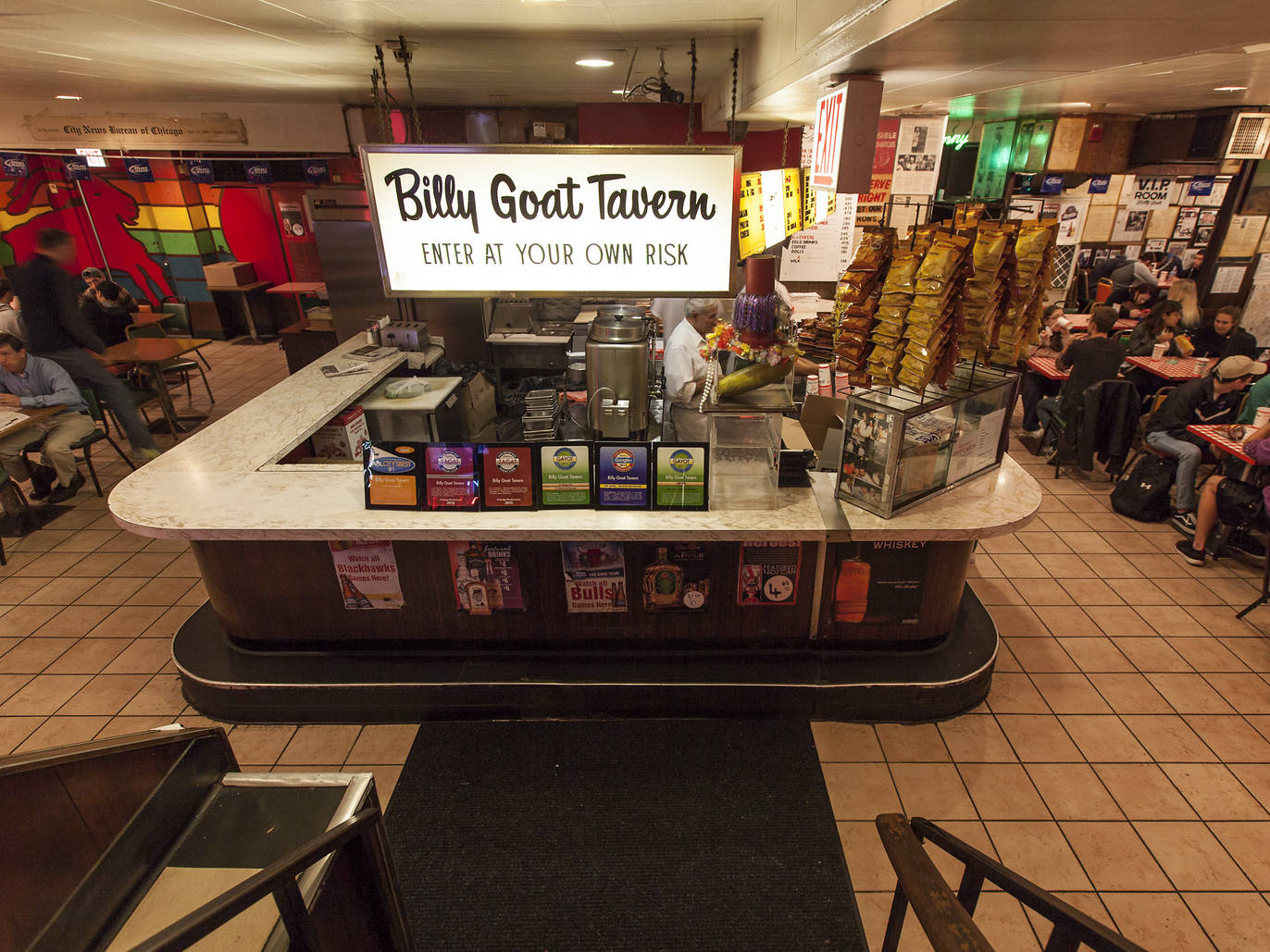 Our guide to the most legendary dive bars in Chicago