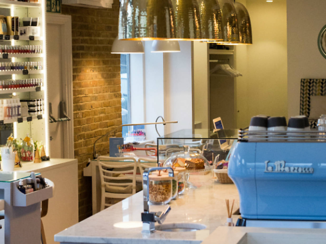 Best Manicures In London | 10 Mega London Manicures