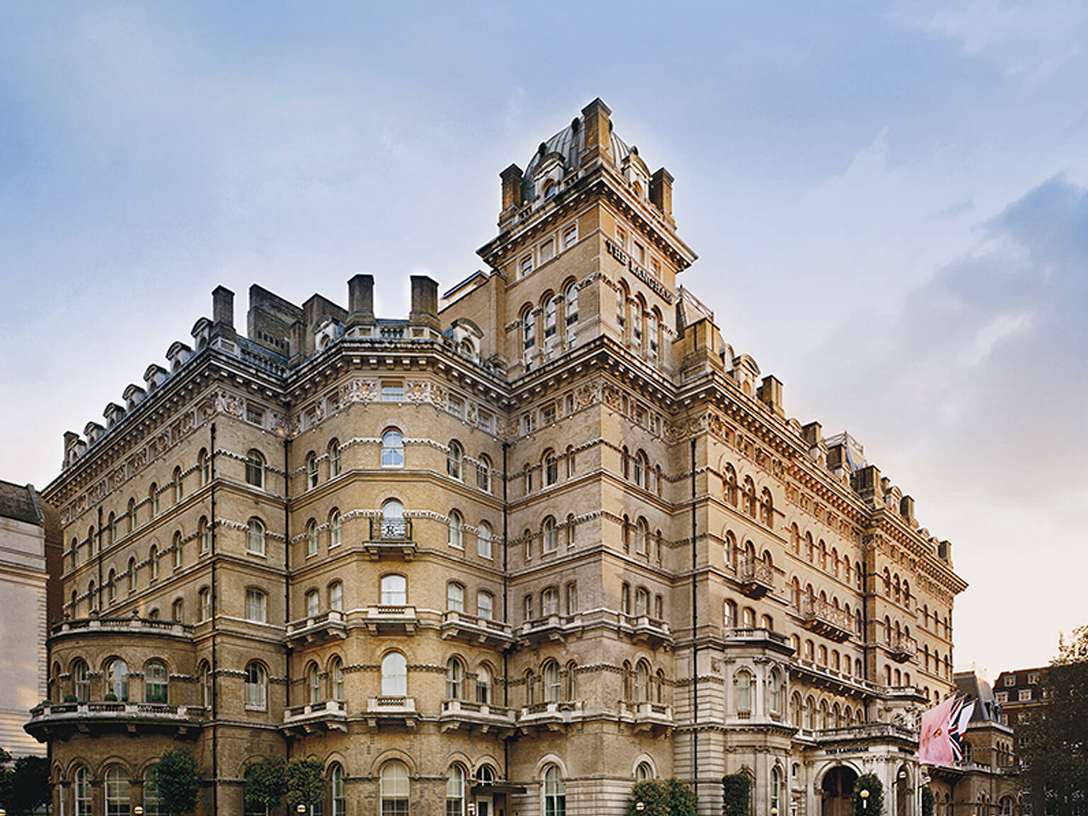 11 Best Hotels In London For Star Spotting | Where to stay in the capital