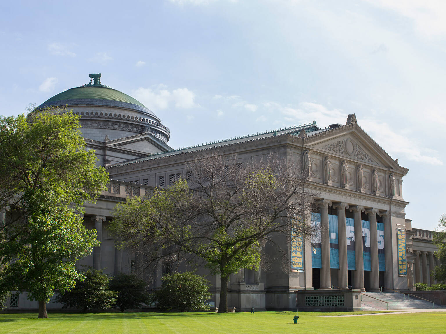 32 Best Chicago Attractions That You Have to See in 2023