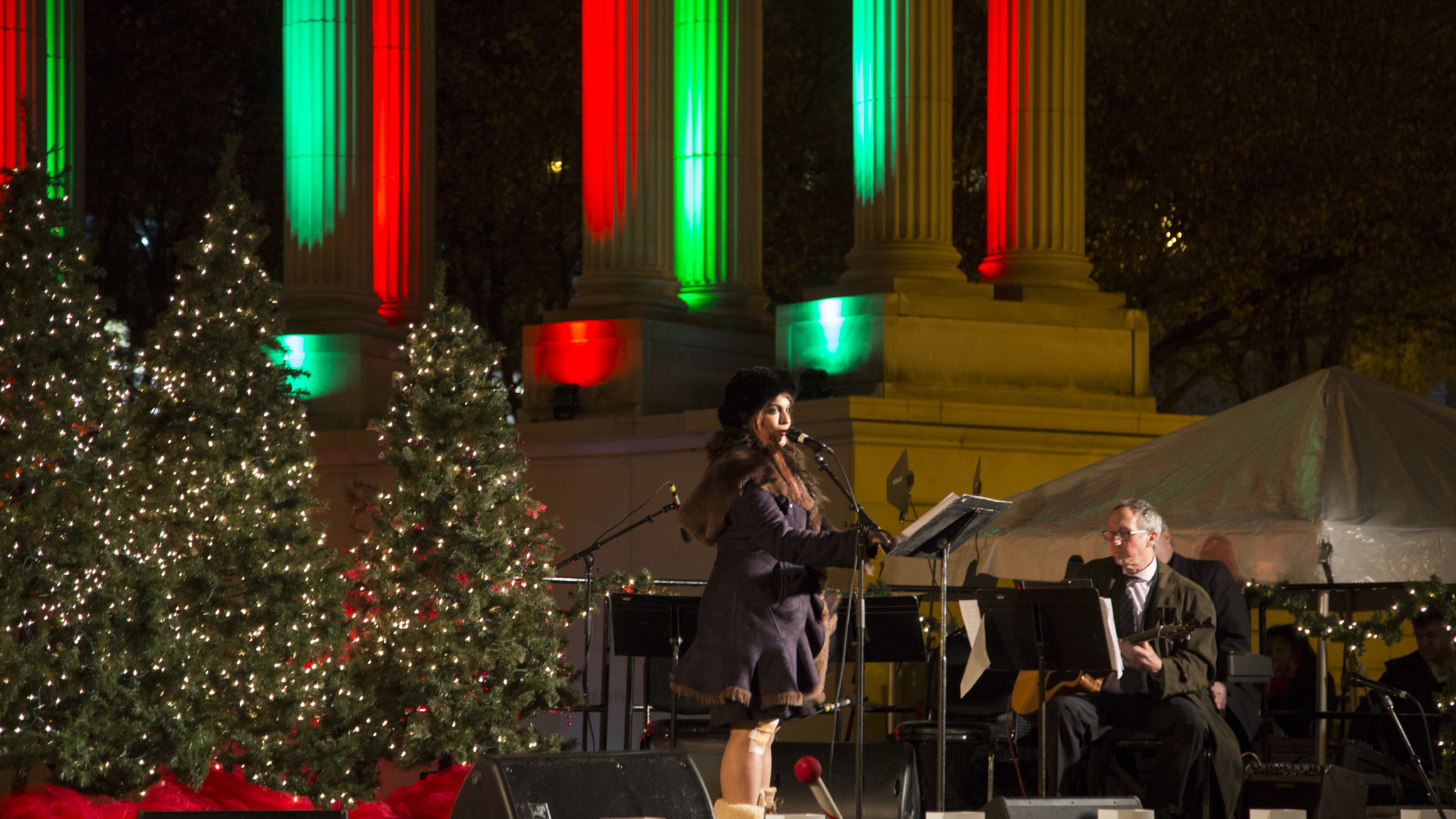 Photos from the 2015 Chicago Christmas Tree lighting ceremony