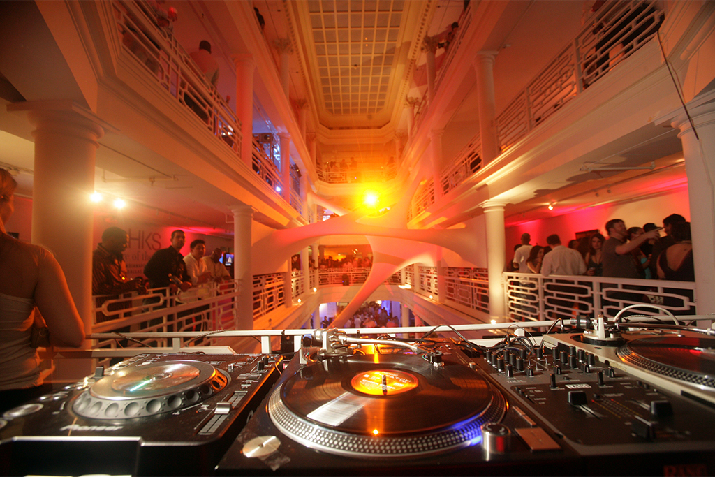 Pop Minimalism | Minimalist Pop | Things to do in Miami