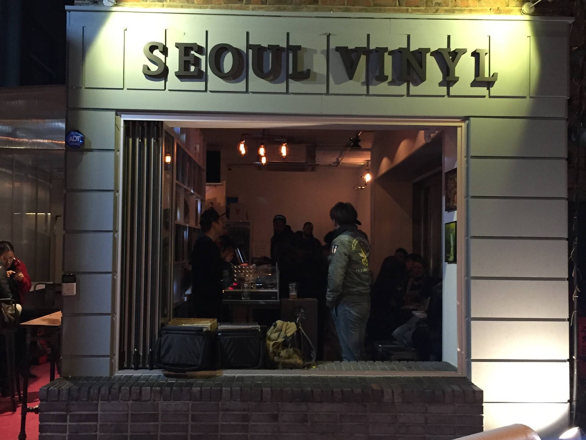 Vinyl hot spots in Itaewon