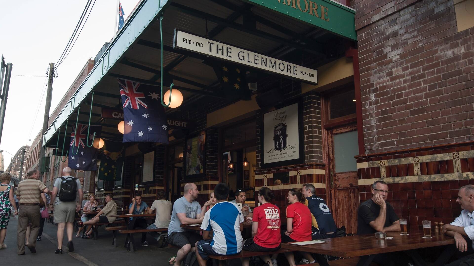 The Glenmore Hotel | Rooftop bar in The Rocks