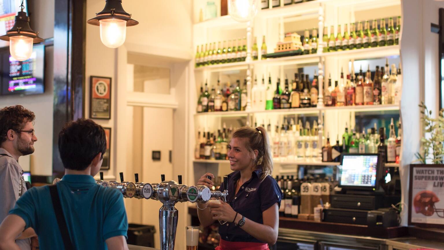 The Glenmore Hotel | Rooftop bar in The Rocks